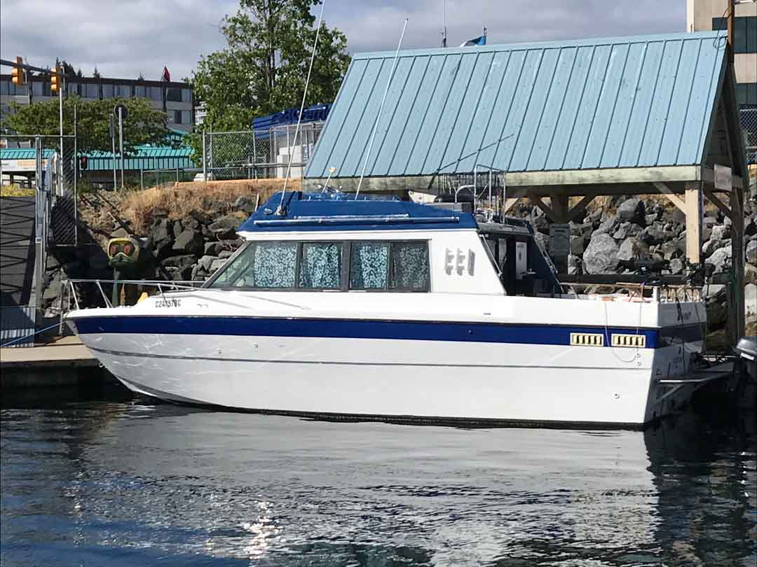 Fiberform Cabin Cruiser