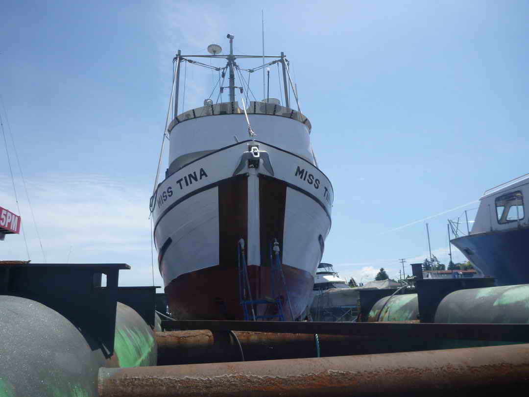 Live Aboard Trawler Cruiser