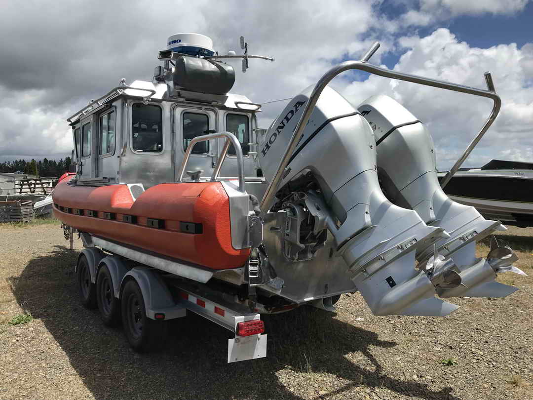 Safe Boat Defender 25